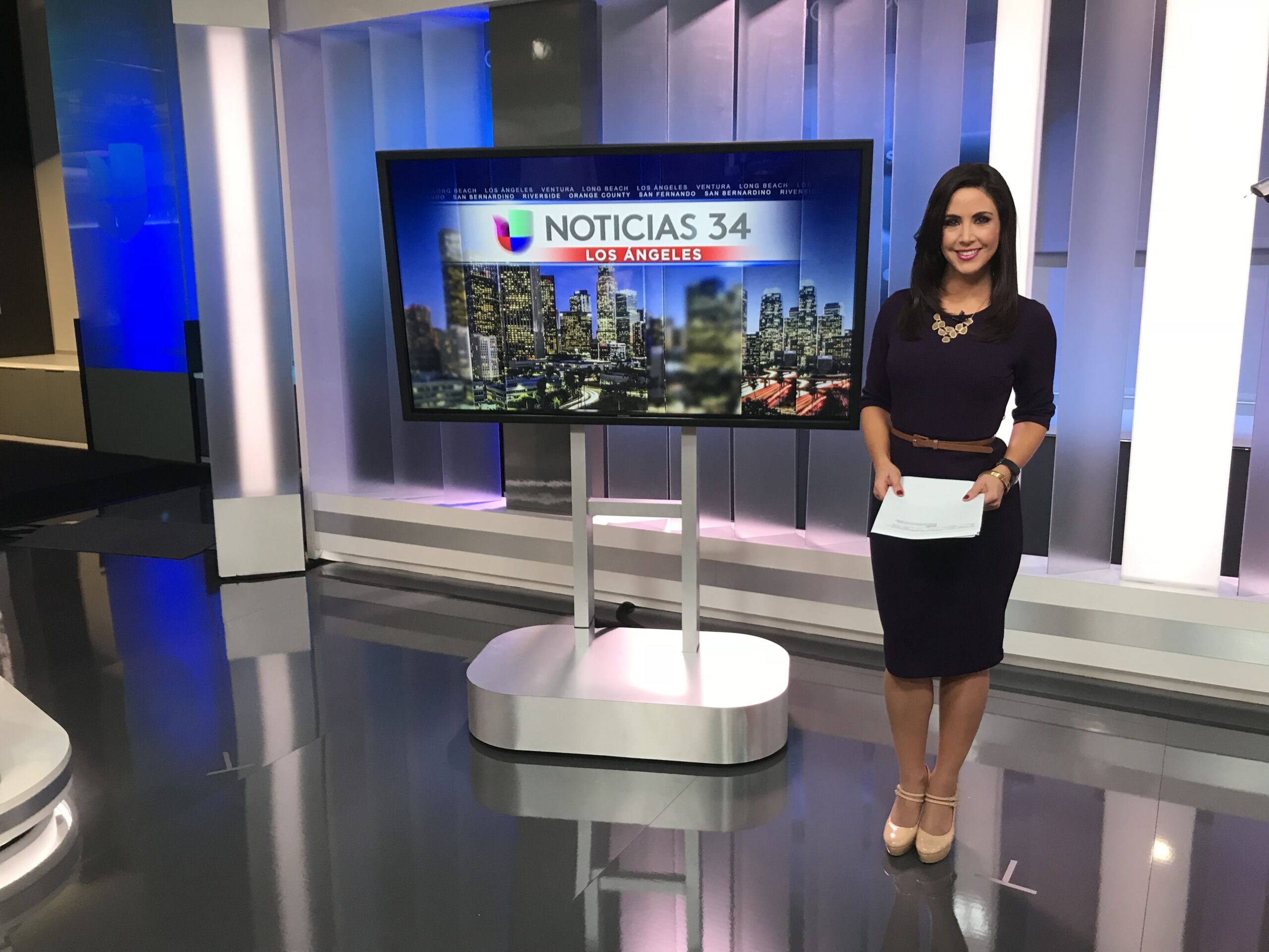 Univisión News – L.A. 34 Newsroom – Propmaster – Miami